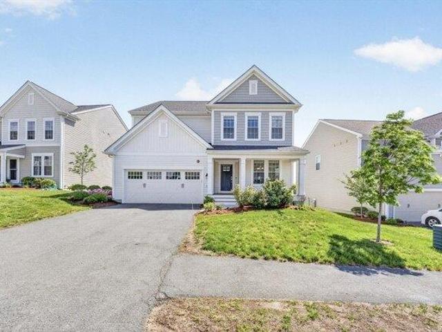 3 bedroom, Hopkinton MA 01748 103932735