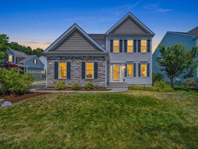 3 bedroom, Hopkinton MA 01748 104232372