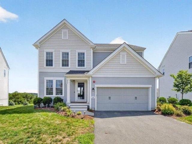 3 bedroom, Hopkinton MA 01748 105202561