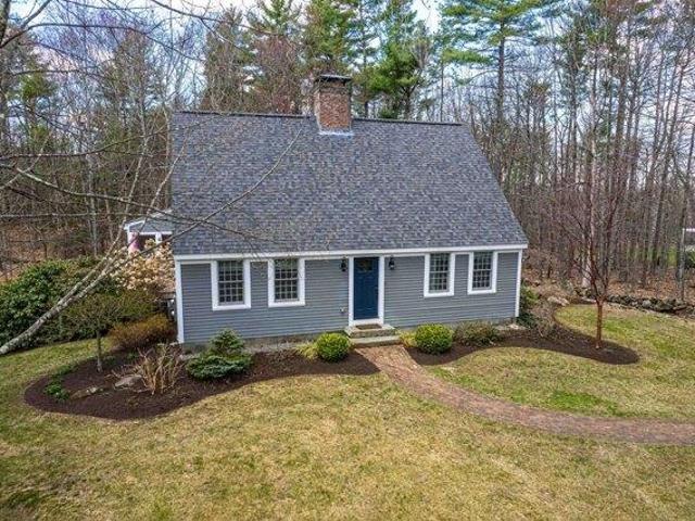 3 bedroom, Hopkinton NH 03229 LS102593599