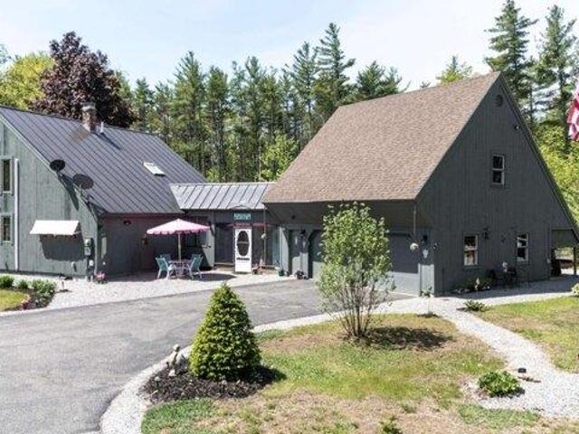 3 bedroom, Hopkinton NH 03229 LS102593722