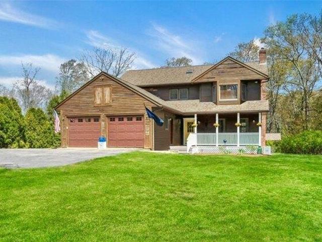 3 bedroom, Hopkinton RI 02804 102408998