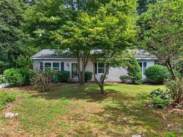 3 bedroom, Hopkinton RI 02832 105079854