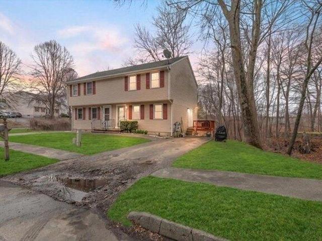 3 bedroom, Haverhill MA 01835 LS102445626