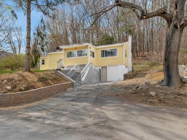 3 bedroom, Haverhill MA 01830 104831444