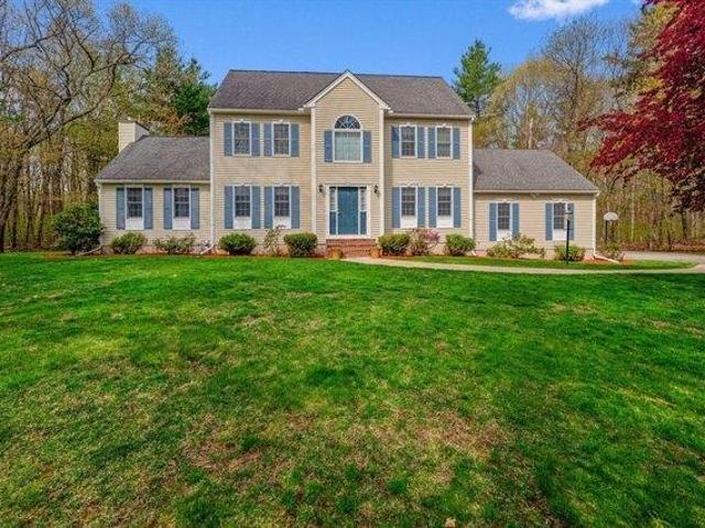 3 bedroom, Haverhill MA 01832 LS102593400