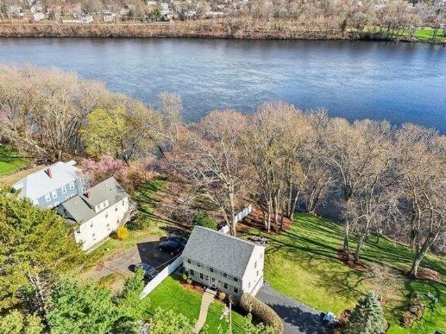 3 bedroom, Haverhill MA 01832 102709405