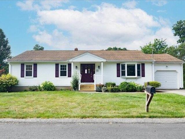 3 bedroom, Haverhill MA 01832 105140275