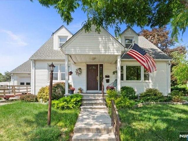 3 bedroom, Hawthorne NJ 07506 LS102828107