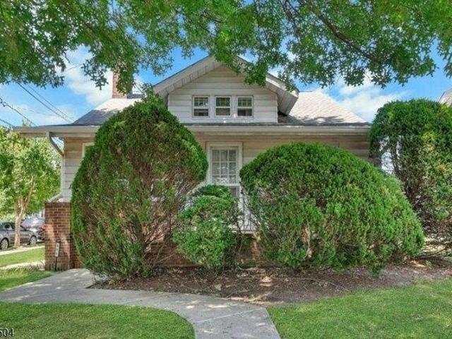 3 bedroom, Hawthorne NJ 07506 104654390