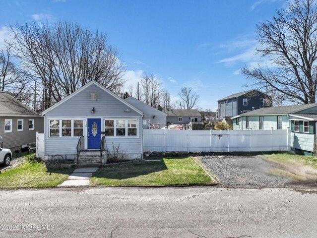 3 bedroom, Hazlet NJ 07734 102214101