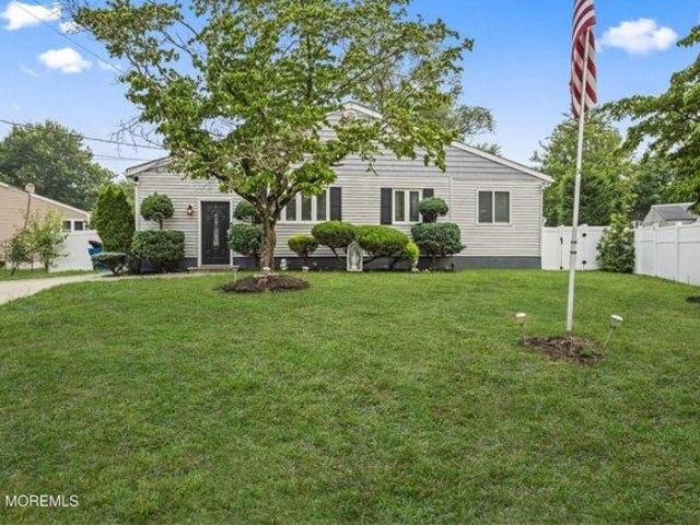 3 bedroom, Hazlet NJ 07730 105141117