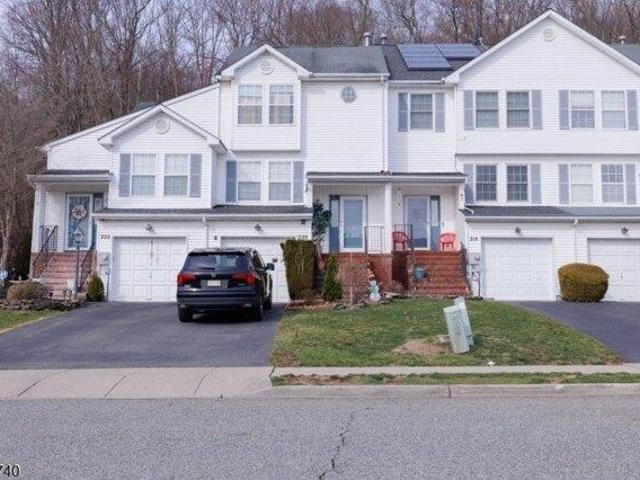 3 bedroom, Hackettstown NJ 07840 LS102312612