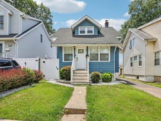 3 bedroom, Hackensack NJ 07601 104605802