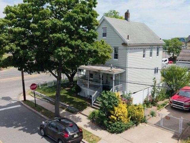 3 bedroom, Hackensack NJ 07601 105124807