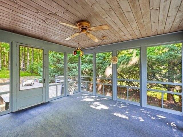 3 bedroom, Hadley MA 01035 105126412