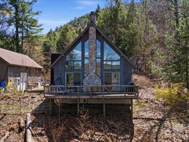 3 bedroom, Hadley NY 12835 103624616