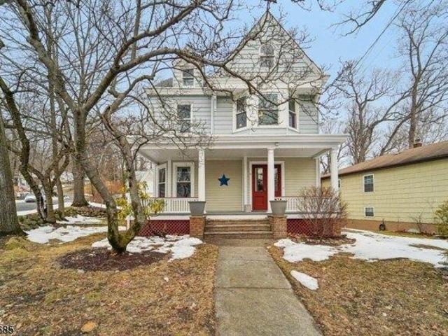 3 bedroom, Haledon NJ 07508 LS101427003