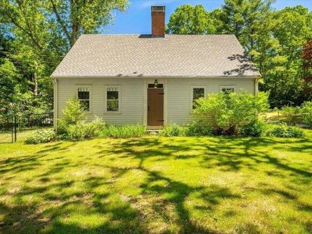 3 bedroom, Halifax MA 02338 103187925