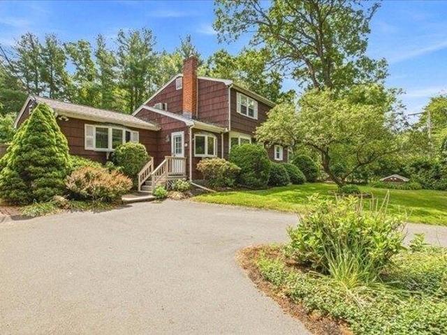 3 bedroom, Halifax MA 02338 104606586
