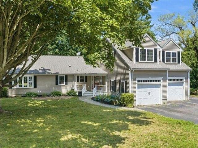 3 bedroom, Halifax MA 02338 105060872