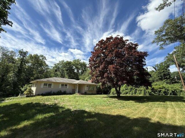3 bedroom, Hamden CT 06514 103436231
