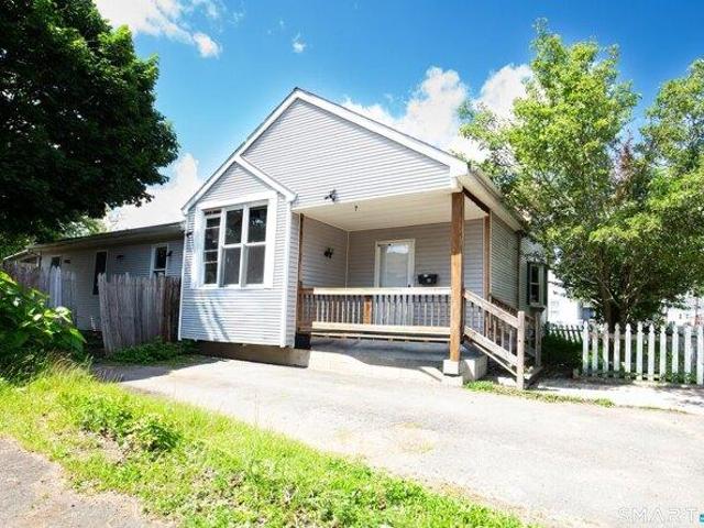 3 bedroom, Hamden CT 06514 104789543