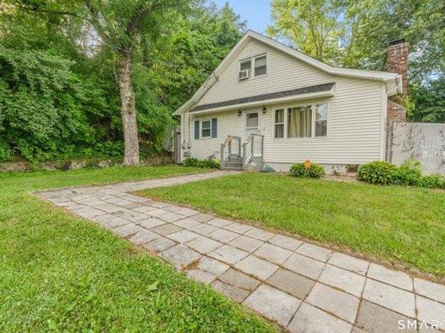 3 bedroom, Hamden CT 06514 105189877