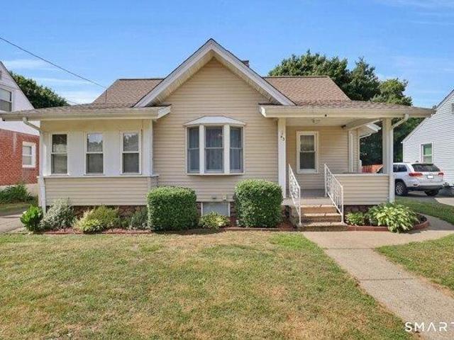 3 bedroom, Hamden CT 06517 104831475