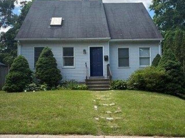 3 bedroom, Hamden CT 06517 104919900