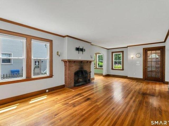 3 bedroom, Hamden CT 06517 105141018