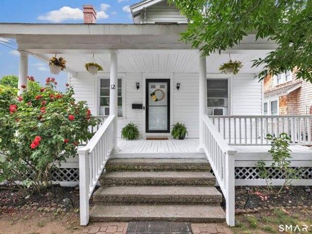 3 bedroom, Hamden CT 06517 105113239