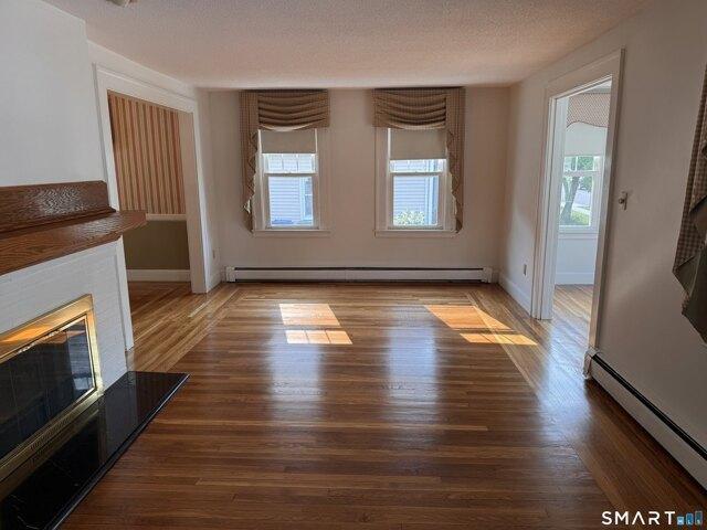 3 bedroom, Hamden CT 06517 105125834
