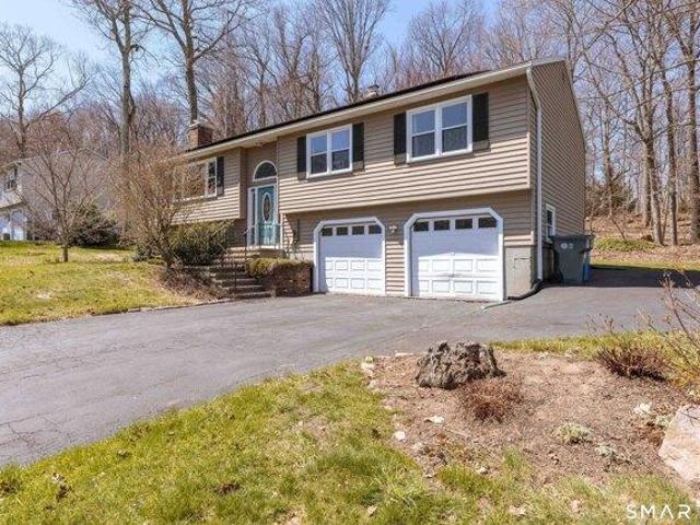 3 bedroom, Hamden CT 06518 102155539