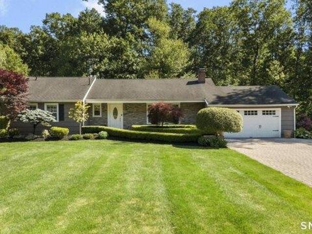 3 bedroom, Hamden CT 06518 104330706