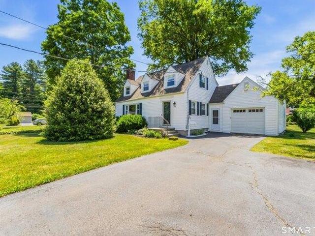 3 bedroom, Hamden CT 06518 105233823