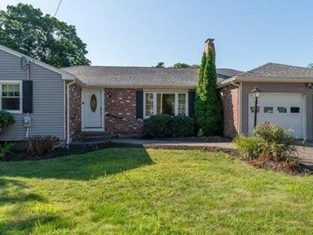3 bedroom, Hamilton MA 01982 105060126