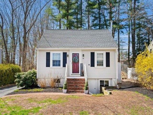 3 bedroom, Hamilton MA 01982 LS101634050