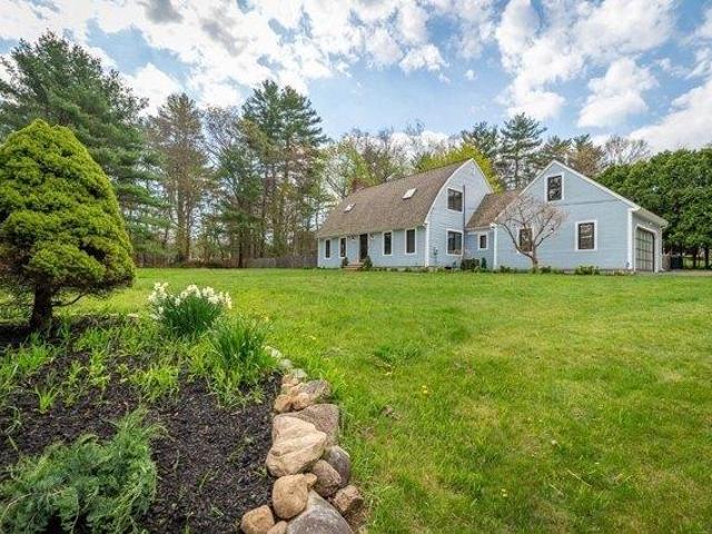 3 bedroom, Hamilton MA 01982 LS102256949
