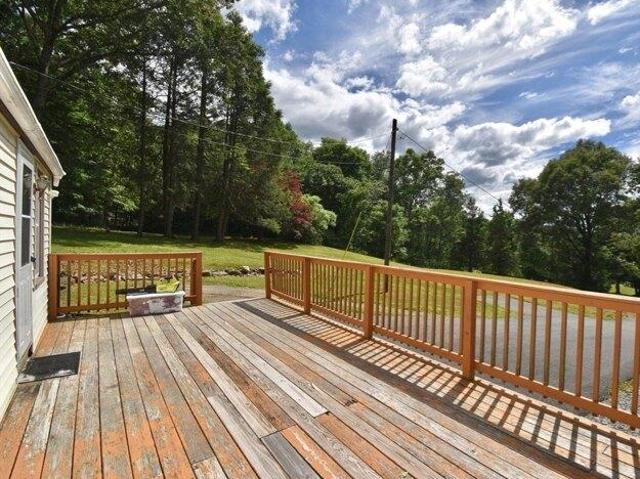 3 bedroom, Hampden MA 01036 105080666