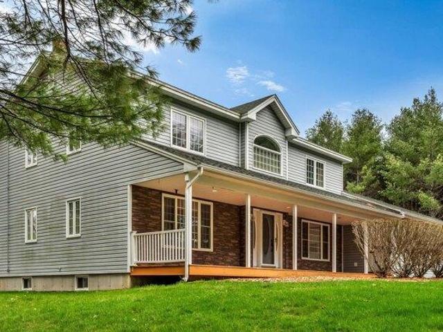 3 bedroom, Hampden ME 04444 102344934