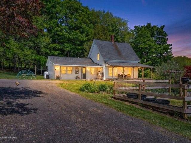 3 bedroom, Hampden ME 04444 105511386