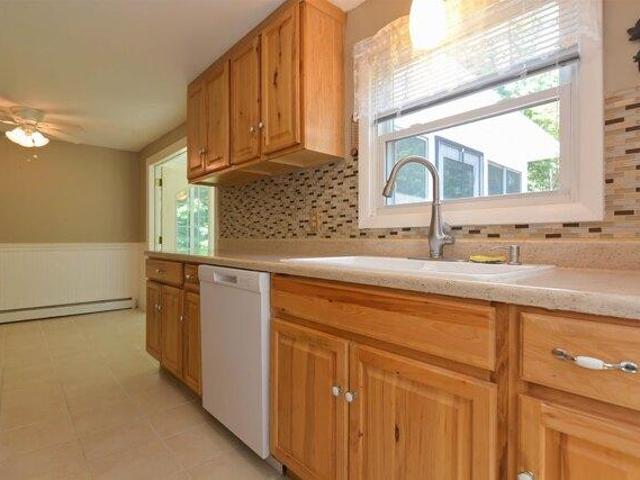 3 bedroom, Hampstead NH 03826 104787916