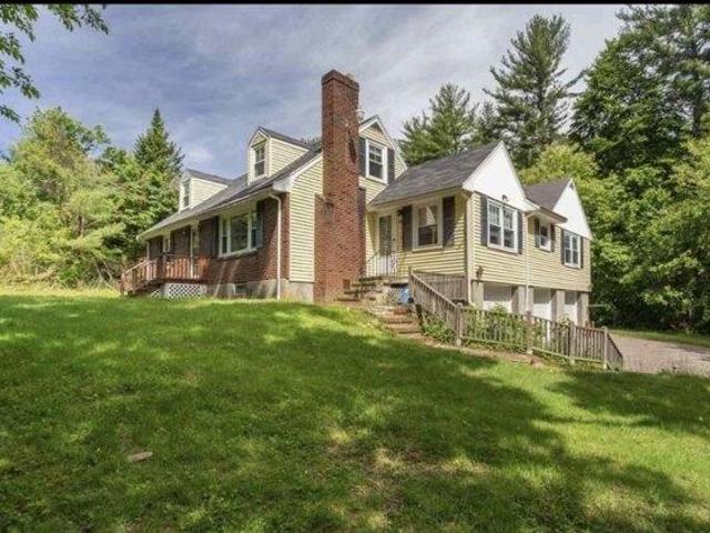 3 bedroom, Hampton Falls NH 03844 LS102410378