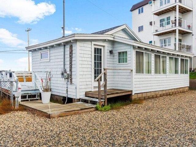 3 bedroom, Hampton NH 03842 102592231