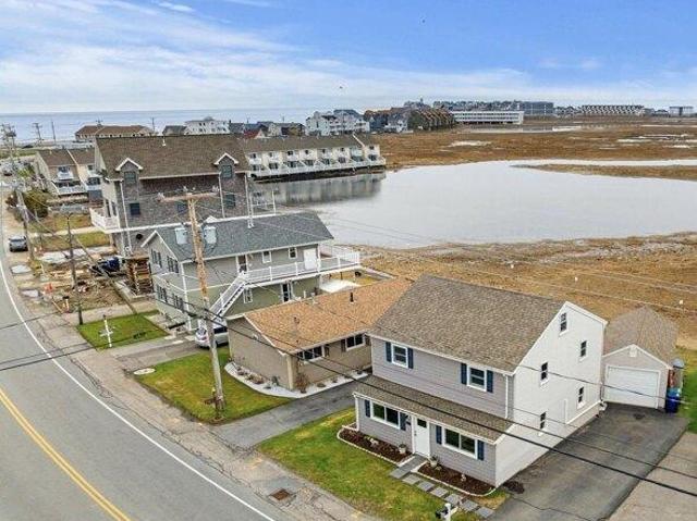 3 bedroom, Hampton NH 03842 LS102062963