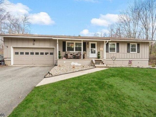 3 bedroom, Hampton NJ 07860 102028699