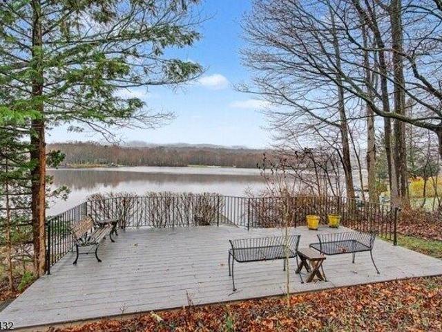 3 bedroom, Hampton NJ 07860 LS102566249