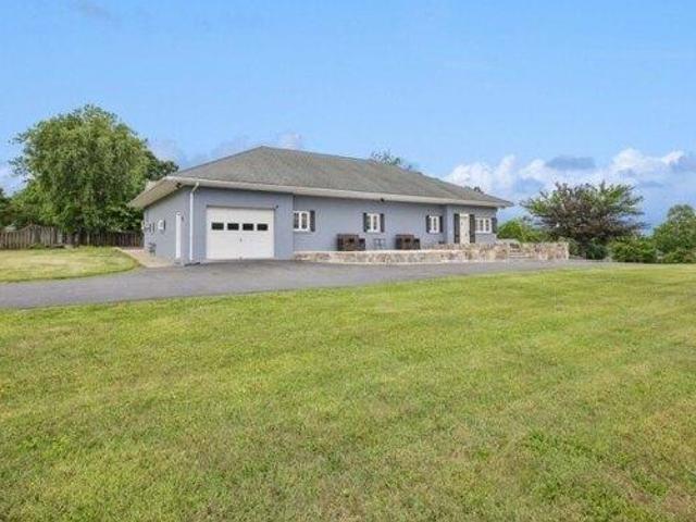 3 bedroom, Hampton NJ 08827 105172454
