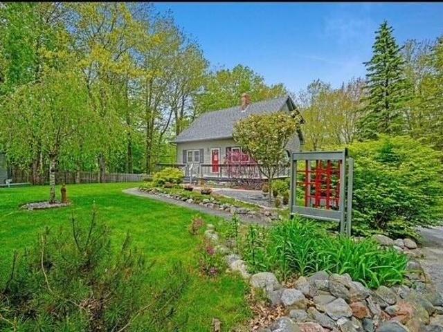 3 bedroom, Hancock ME 04640 104790845